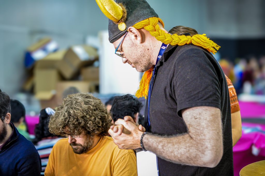 Merl'inn – le jeu de gestion de taverne délirant ! – Un jeu de société ...